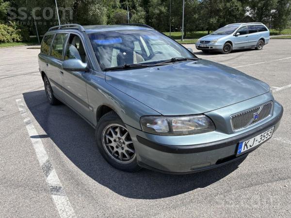Zaļš Volvo V70 2001 Jēkabpils, ar dzinēja tilpumu 2.50 L un nobraukumu 449 tūkst. km par 1400 €, foto 3 vietnē AUTOMOTO.COM.LV