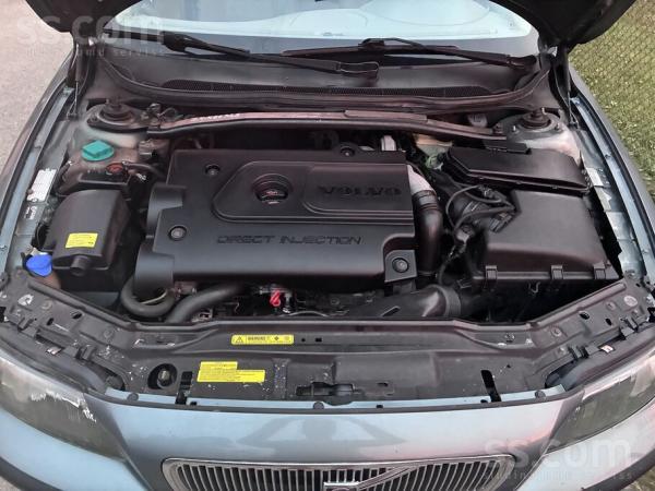 Zaļš Volvo V70 2001 Jēkabpils, ar dzinēja tilpumu 2.50 L un nobraukumu 449 tūkst. km par 1400 €, foto 10 vietnē AUTOMOTO.COM.LV