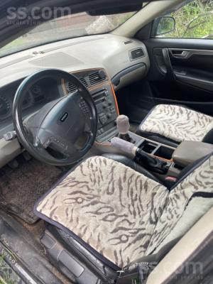 Zaļš Volvo V70 2001 Jēkabpils, ar dzinēja tilpumu 2.50 L un nobraukumu 420 tūkst. km par 600 €, foto 3 vietnē AUTOMOTO.COM.LV