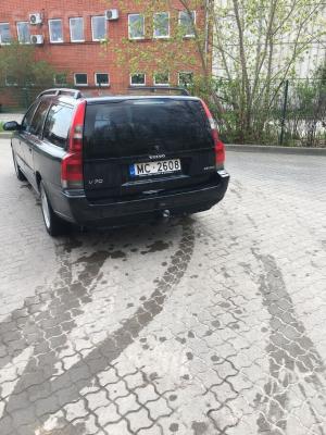 Зеленый Вольво В70 2001 в Елгава, объемом двигателя 2.50 л и пробегом 435 тыс. км за 1250 €, фото 6 на AUTOMOTO.COM.LV