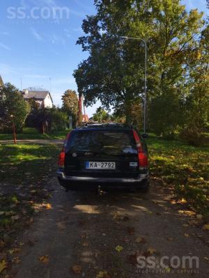Zaļš Volvo V70 2001 Aizkraukle, ar dzinēja tilpumu 2.40 L un nobraukumu 389 tūkst. km par 1200 €, foto 8 vietnē AUTOMOTO.COM.LV
