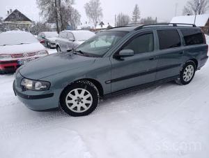 Zaļš Volvo V70 2003 Rēzekne, ar dzinēja tilpumu 2.40 L un nobraukumu 396 tūkst. km par 1850 €, foto 8 vietnē AUTOMOTO.COM.LV