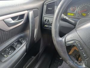 Zaļš Volvo V70 2003 Rēzekne, ar dzinēja tilpumu 2.40 L un nobraukumu 396 tūkst. km par 1850 €, foto 21 vietnē AUTOMOTO.COM.LV