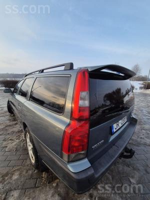 Зеленый Вольво В70 2003 в Екабпилс, объемом двигателя 2.40 л и пробегом 0 тыс. км за 2350 €, фото 8 на AUTOMOTO.COM.LV