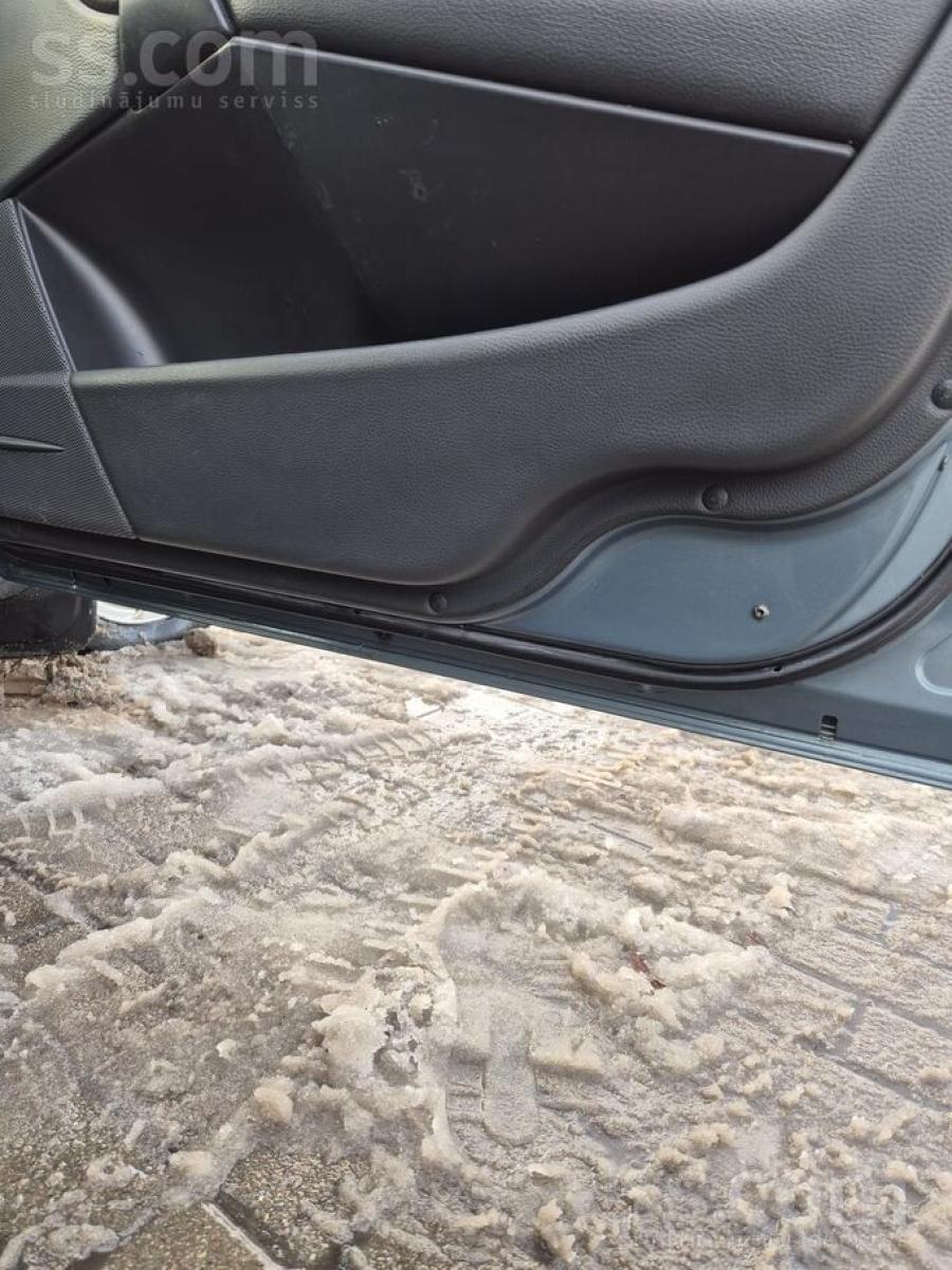 Зеленый Вольво В70 2003 в Екабпилс, объемом двигателя 2.40 л и пробегом 0 тыс. км за 2350 €, фото 15 на AUTOMOTO.COM.LV