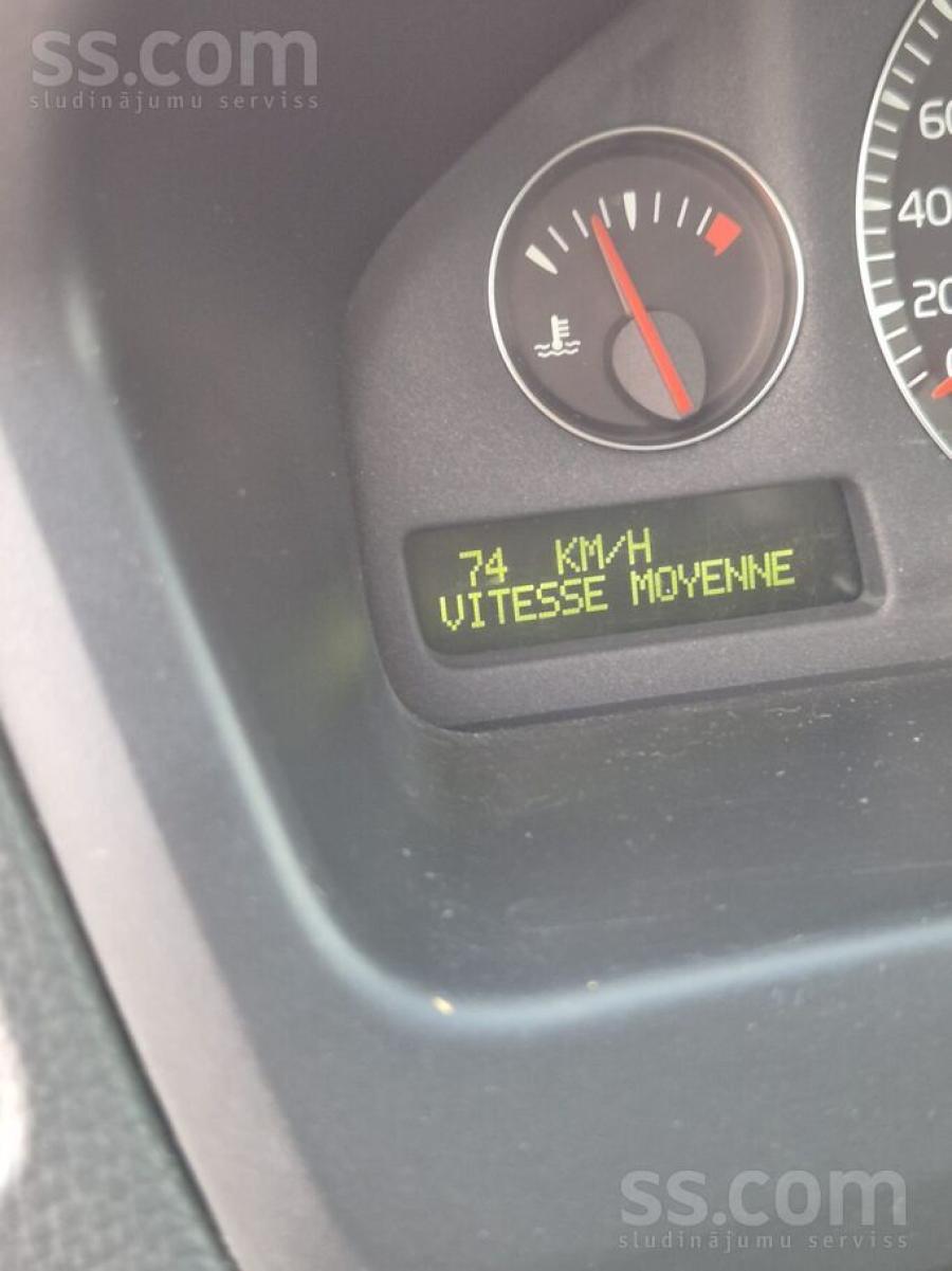 Зеленый Вольво В70 2003 в Екабпилс, объемом двигателя 2.40 л и пробегом 0 тыс. км за 2350 €, фото 19 на AUTOMOTO.COM.LV
