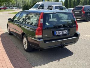 Зеленый Вольво В70 2005 в Рига, объемом двигателя 2.40 л и пробегом 478 тыс. км за 1995 €, фото 4 на AUTOMOTO.COM.LV