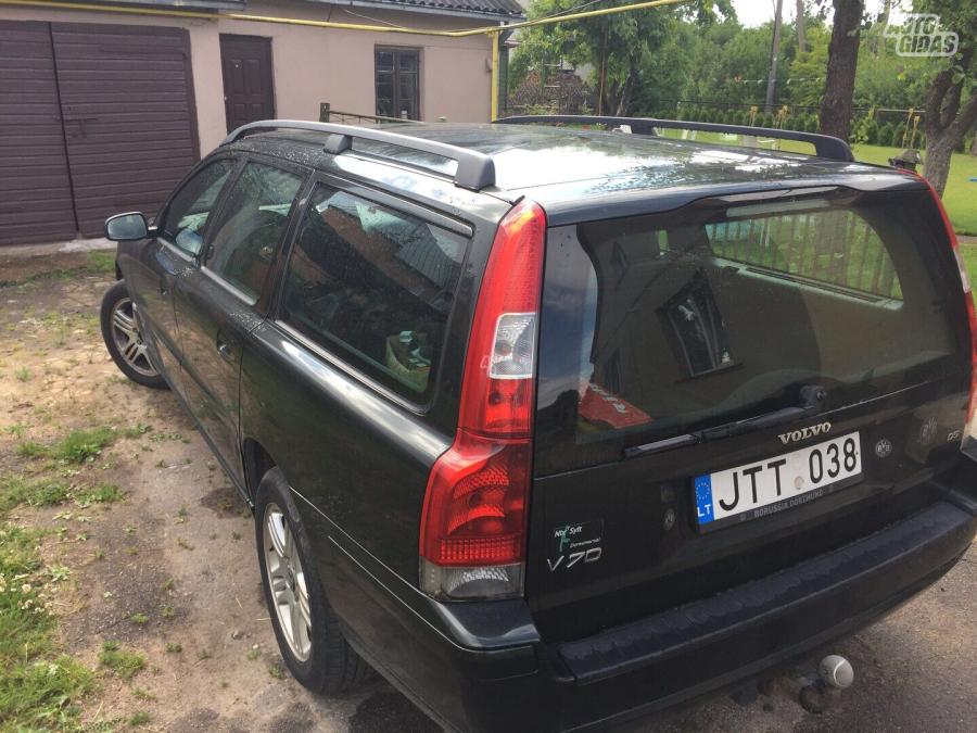 Zaļš Volvo V70 2005 Kauņa, ar dzinēja tilpumu 2.40 L un nobraukumu 400 tūkst. km par 1200 €, foto 6 vietnē AUTOMOTO.COM.LV