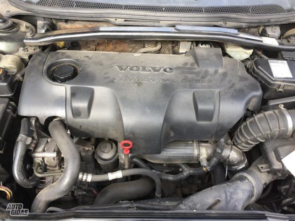 Zaļš Volvo V70 2005 Kauņa, ar dzinēja tilpumu 2.40 L un nobraukumu 400 tūkst. km par 1200 €, foto 9 vietnē AUTOMOTO.COM.LV