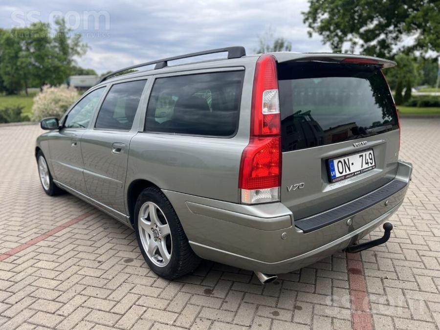 Zaļš Volvo V70 2007 Rēzekne, ar dzinēja tilpumu 2.40 L un nobraukumu 381 tūkst. km par 3750 €, foto 7 vietnē AUTOMOTO.COM.LV