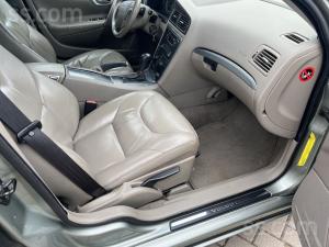 Zaļš Volvo V70 2007 Rēzekne, ar dzinēja tilpumu 2.40 L un nobraukumu 381 tūkst. km par 3750 €, foto 10 vietnē AUTOMOTO.COM.LV