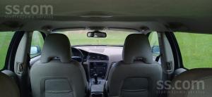 Zaļš Volvo V70 2007 Gulbene, ar dzinēja tilpumu 2.40 L un nobraukumu 283 tūkst. km par 2100 €, foto 3 vietnē AUTOMOTO.COM.LV
