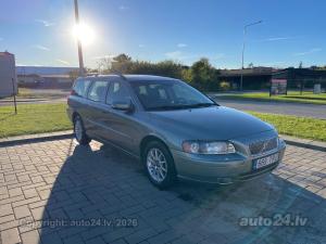 Green Volvo V70 2007 in Rakvere, with an engine capacity of 2.40 L and mileage of 493 thousand km for 2500 €, photo 8 on AUTOMOTO.COM.LV