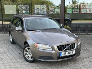 Green Volvo V70 2008 in Jelgava, with an engine capacity of 2.00 L and mileage of 0 thousand km for 3350 €, photo 2 on AUTOMOTO.COM.LV