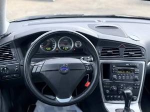 Zaļš Volvo V70 2008 Rīga, ar dzinēja tilpumu 2.40 L un nobraukumu 327 tūkst. km par 4495 €, foto 20 vietnē AUTOMOTO.COM.LV