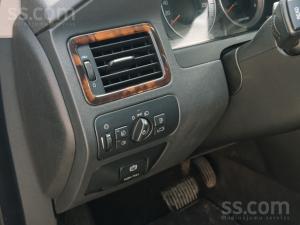 Zaļš Volvo V70 2009 Rīga, ar dzinēja tilpumu 2.40 L un nobraukumu 305 tūkst. km par 4000 €, foto 13 vietnē AUTOMOTO.COM.LV