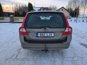 Green Volvo V70 2010 in Paide, with an engine capacity of 1.60 L and mileage of 286 thousand km for 5490 €, photo 5 on AUTOMOTO.COM.LV