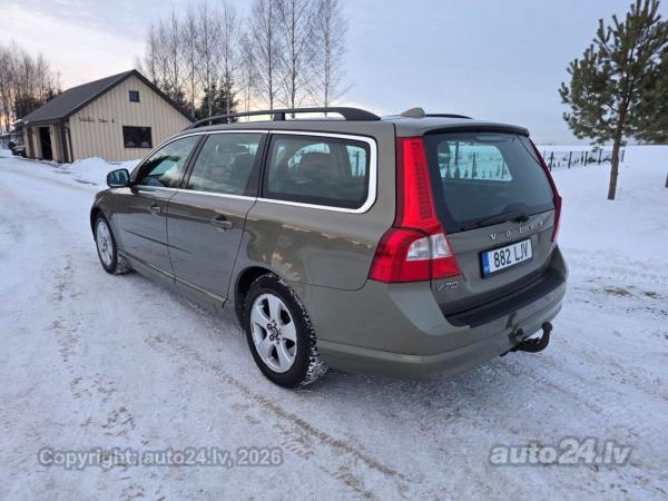 Zaļš Volvo V70 2010 Paide, ar dzinēja tilpumu 1.60 L un nobraukumu 286 tūkst. km par 5490 €, foto 6 vietnē AUTOMOTO.COM.LV