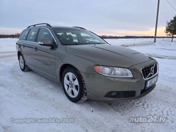 Zaļš Volvo V70 2010 Paide, ar dzinēja tilpumu 1.60 L un nobraukumu 286 tūkst. km par 5490 €, foto 7 vietnē AUTOMOTO.COM.LV