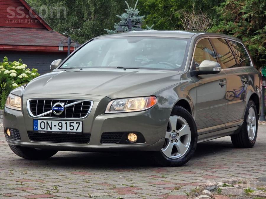 Zaļš Volvo V70 2010 Rīga, ar dzinēja tilpumu 2.00 L un nobraukumu 288 tūkst. km par 5650 €, foto 1 vietnē AUTOMOTO.COM.LV