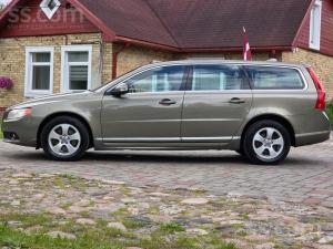 Zaļš Volvo V70 2010 Rīga, ar dzinēja tilpumu 2.00 L un nobraukumu 288 tūkst. km par 5650 €, foto 3 vietnē AUTOMOTO.COM.LV