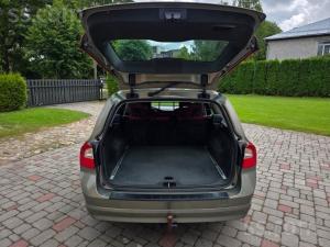 Zaļš Volvo V70 2010 Rīga, ar dzinēja tilpumu 2.00 L un nobraukumu 288 tūkst. km par 5650 €, foto 15 vietnē AUTOMOTO.COM.LV