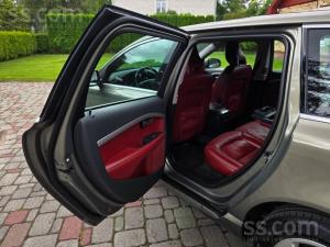 Zaļš Volvo V70 2010 Rīga, ar dzinēja tilpumu 2.00 L un nobraukumu 288 tūkst. km par 5650 €, foto 19 vietnē AUTOMOTO.COM.LV