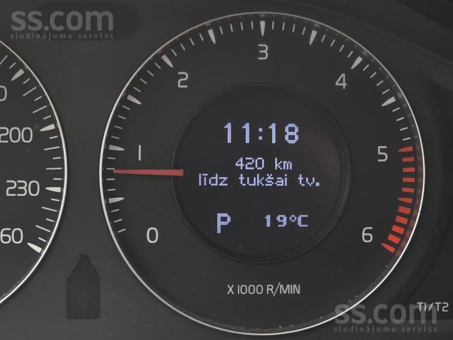 Zaļš Volvo V70 2010 Rīga, ar dzinēja tilpumu 2.00 L un nobraukumu 288 tūkst. km par 5650 €, foto 31 vietnē AUTOMOTO.COM.LV