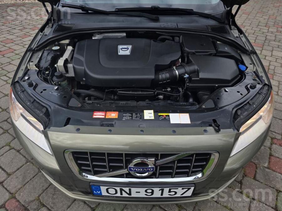 Zaļš Volvo V70 2010 Rīga, ar dzinēja tilpumu 2.00 L un nobraukumu 288 tūkst. km par 5650 €, foto 32 vietnē AUTOMOTO.COM.LV