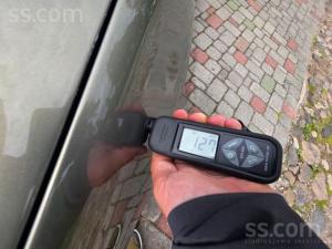 Zaļš Volvo V70 2010 Rīga, ar dzinēja tilpumu 2.00 L un nobraukumu 288 tūkst. km par 5650 €, foto 35 vietnē AUTOMOTO.COM.LV