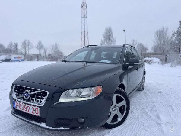 Zaļš Volvo V70 2012 Alīta, ar dzinēja tilpumu 1.98 L un nobraukumu 277 tūkst. km par 5700 €, foto 4 vietnē AUTOMOTO.COM.LV
