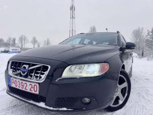 Zaļš Volvo V70 2012 Alīta, ar dzinēja tilpumu 1.98 L un nobraukumu 285 tūkst. km par 5450 €, foto 6 vietnē AUTOMOTO.COM.LV