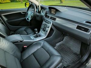 Zaļš Volvo V70 2012 Trakai, ar dzinēja tilpumu 1.98 L un nobraukumu 318 tūkst. km par 4790 €, foto 11 vietnē AUTOMOTO.COM.LV