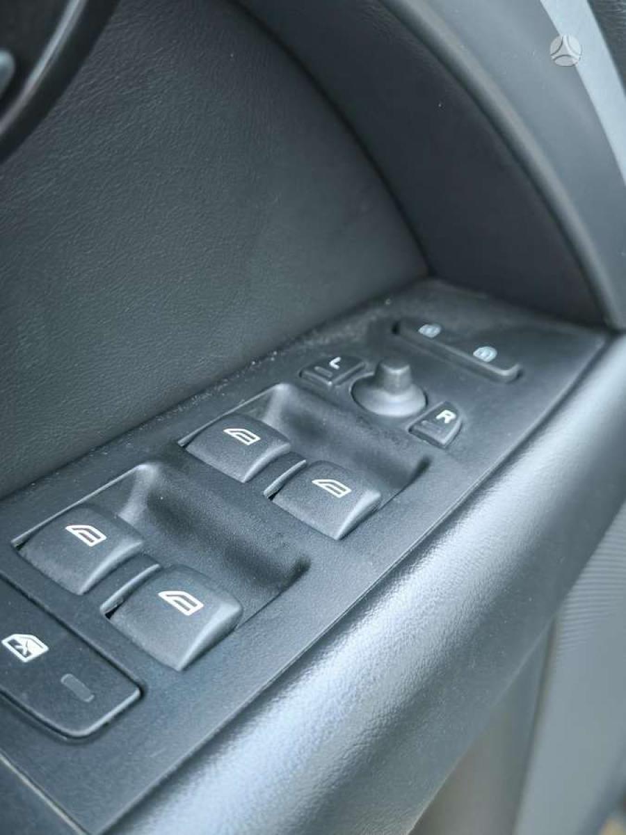Zaļš Volvo V70 2012 Trakai, ar dzinēja tilpumu 1.98 L un nobraukumu 318 tūkst. km par 4790 €, foto 24 vietnē AUTOMOTO.COM.LV
