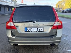 Zaļš Volvo V70 2012 Rīga, ar dzinēja tilpumu 2.40 L un nobraukumu 260 tūkst. km par 5999 €, foto 7 vietnē AUTOMOTO.COM.LV