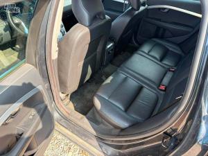 Zaļš Volvo V70 2013 Raseiniai, ar dzinēja tilpumu 2.00 L un nobraukumu 265 tūkst. km par 5400 €, foto 13 vietnē AUTOMOTO.COM.LV