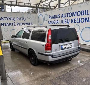 Серый Вольво В70 2002 в Вильнюс, объемом двигателя 2.40 л и пробегом 447 тыс. км за 1200 €, фото 30 на AUTOMOTO.COM.LV