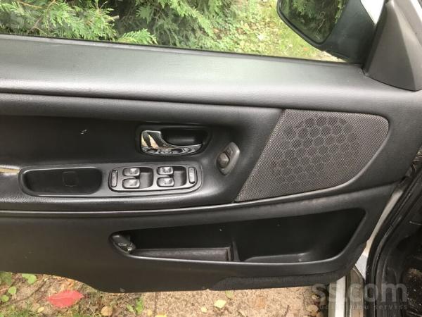 Pelēks Volvo V70 1999 Rīga, ar dzinēja tilpumu 2.50 L un nobraukumu 493 tūkst. km par 630 €, foto 7 vietnē AUTOMOTO.COM.LV