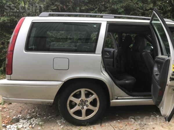 Pelēks Volvo V70 1999 Rīga, ar dzinēja tilpumu 2.50 L un nobraukumu 493 tūkst. km par 630 €, foto 11 vietnē AUTOMOTO.COM.LV