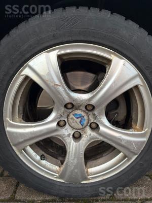 Pelēks Volvo V70 2005 Jelgava, ar dzinēja tilpumu 2.40 L un nobraukumu 378 tūkst. km par 1700 €, foto 12 vietnē AUTOMOTO.COM.LV