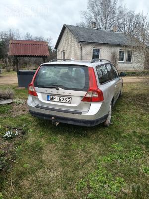 Pelēks Volvo V70 2009 Saldus, ar dzinēja tilpumu 2.00 L un nobraukumu 354 tūkst. km par 2650 €, foto 5 vietnē AUTOMOTO.COM.LV