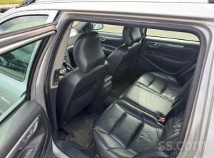 Pelēks Volvo V70 2001 Valmiera, ar dzinēja tilpumu 2.40 L un nobraukumu 596 tūkst. km par 1200 €, foto 8 vietnē AUTOMOTO.COM.LV