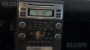 Pelēks Volvo V70 2008 Rīga, ar dzinēja tilpumu 2.40 L un nobraukumu 387 tūkst. km par 2900 €, foto 12 vietnē AUTOMOTO.COM.LV