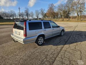 Grey Volvo V70 1998 in Vilnius, with an engine capacity of 2.50 L and mileage of 500 thousand km for 1000 €, photo 6 on AUTOMOTO.COM.LV