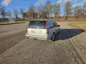 Grey Volvo V70 1998 in Vilnius, with an engine capacity of 2.50 L and mileage of 500 thousand km for 1000 €, photo 7 on AUTOMOTO.COM.LV