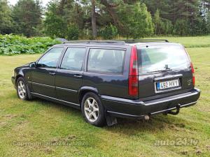 Pelēks Volvo V70 1998 Tallina, ar dzinēja tilpumu 2.50 L un nobraukumu 553 tūkst. km par 2500 €, foto 6 vietnē AUTOMOTO.COM.LV