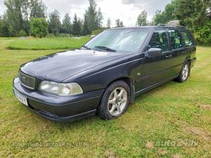 Pelēks Volvo V70 1998 Tallina, ar dzinēja tilpumu 2.50 L un nobraukumu 553 tūkst. km par 2500 €, foto 8 vietnē AUTOMOTO.COM.LV