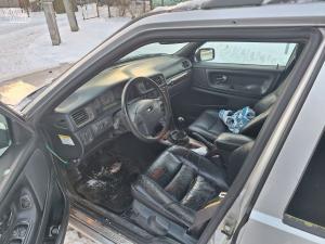Pelēks Volvo V70 1999 Kauņa, ar dzinēja tilpumu 2.00 L un nobraukumu 450 tūkst. km par 950 €, foto 7 vietnē AUTOMOTO.COM.LV