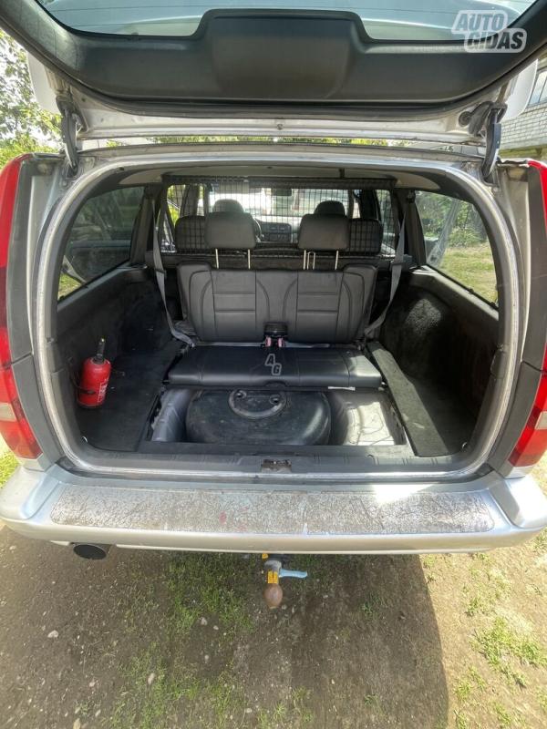 Pelēks Volvo V70 1999 Jurbarkas, ar dzinēja tilpumu 2.40 L un nobraukumu 320 tūkst. km par 3000 €, foto 8 vietnē AUTOMOTO.COM.LV