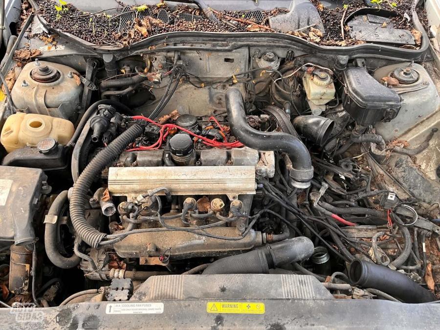 Pelēks Volvo V70 1999 Jurbarkas, ar dzinēja tilpumu 2.40 L un nobraukumu 320 tūkst. km par 3000 €, foto 16 vietnē AUTOMOTO.COM.LV